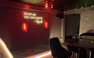 Phoenix Bar | Top Girly Bar in Ho Chi Minh| Vietnam Nightlife