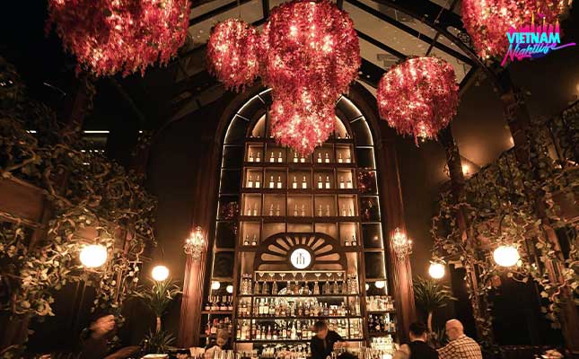 The Arth | Top Bar in District 1 | Book Your Table Now