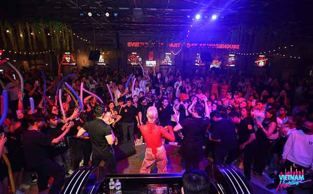 The Warehouse Lý Chính Thắng | Đặt bàn ngay | Vietnam Nightlife